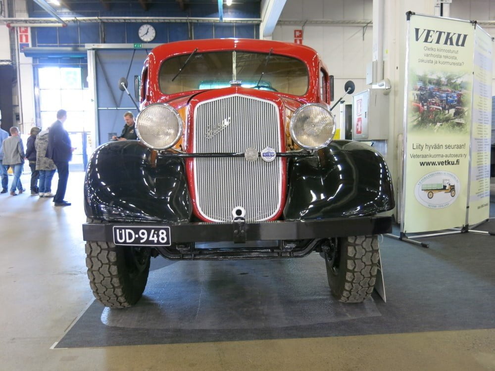 Päivän museoauto: Bussista kuorma-autoksi muuttunut Sisu - Autotoday