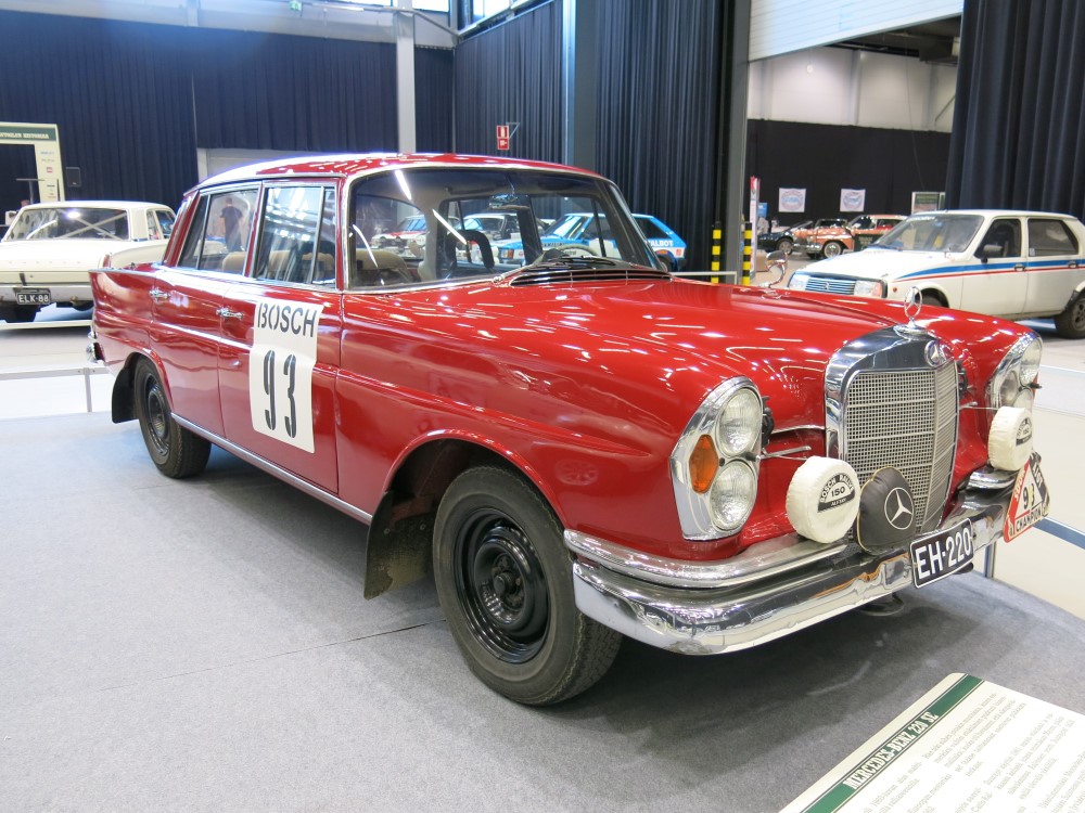 Päivän ralliauto: Nykyinen F1-merkki oli 1960-luvulla rallipolkujen ...