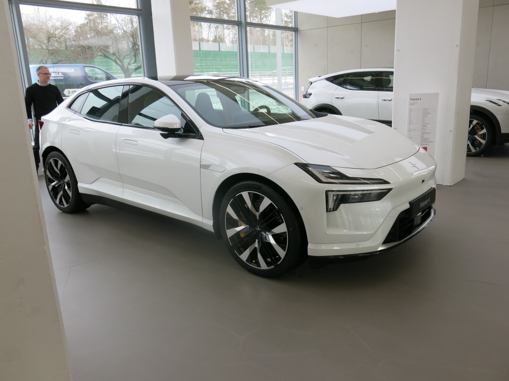 Ensimmäinen Polestar 4 on nyt Suomessa - Autotoday