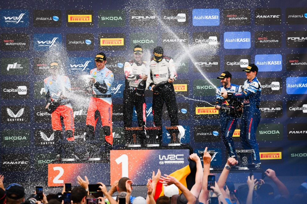WRC: Ogierilla oli vaikeuksia iloita Suomen MM-rallin voitosta - Autotoday