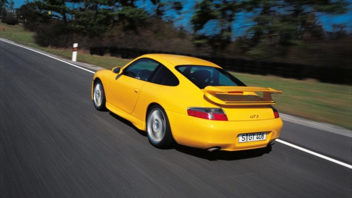 Porsche juhlii 911 GT3 -mallia - Autotoday