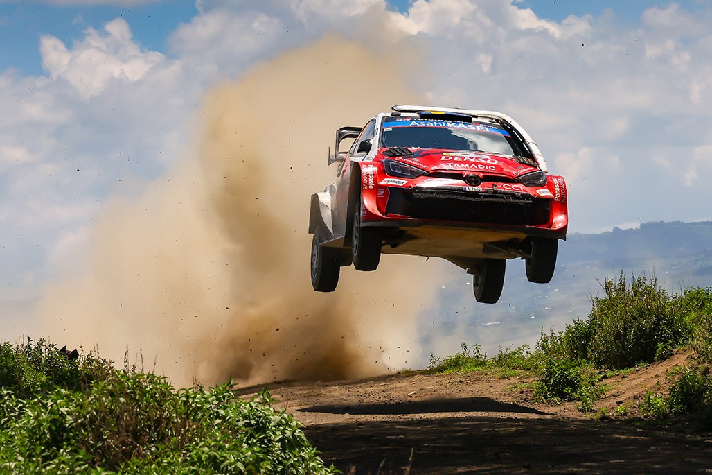WRC: Hurja aamupäivä Safari-rallissa - Autotoday